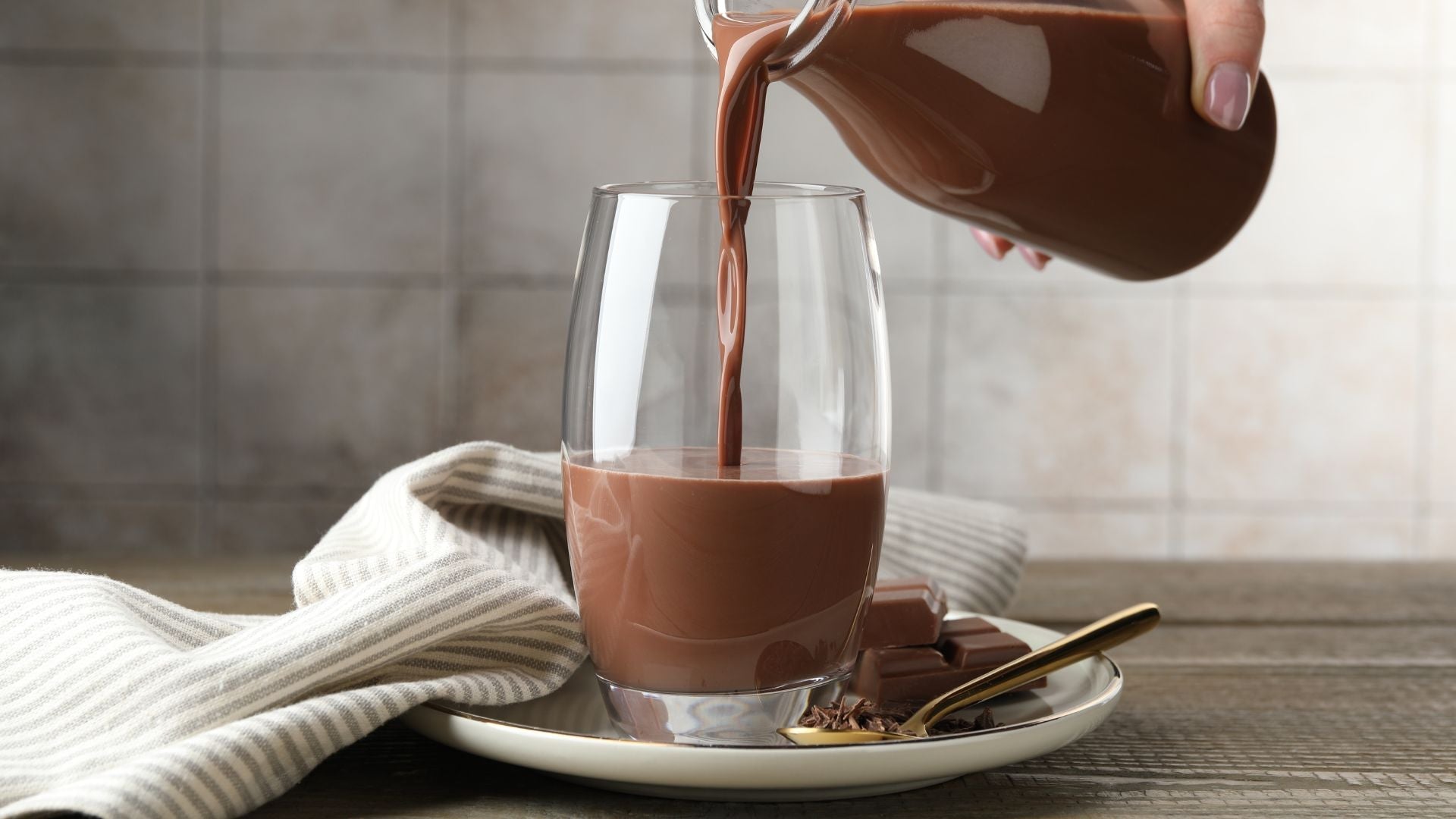 Chocolate Milk: A Parent's Guide to Choosing Quality – Grace Harbor Farm